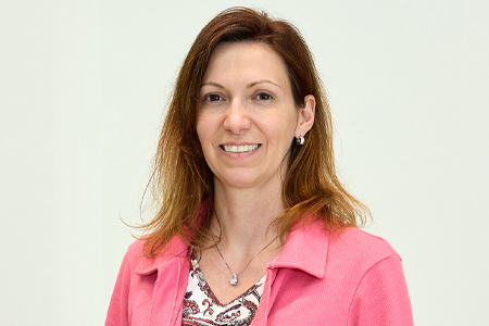 Ana Letícia Adami - CEHDI - Centro de Estudos de Humanidades e ...